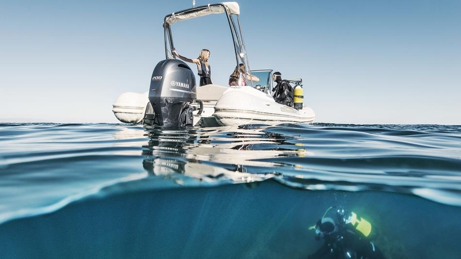 F200XB « 50-200л/с « Лодочные моторы « ТЕХНИКА « Yamahakeskus