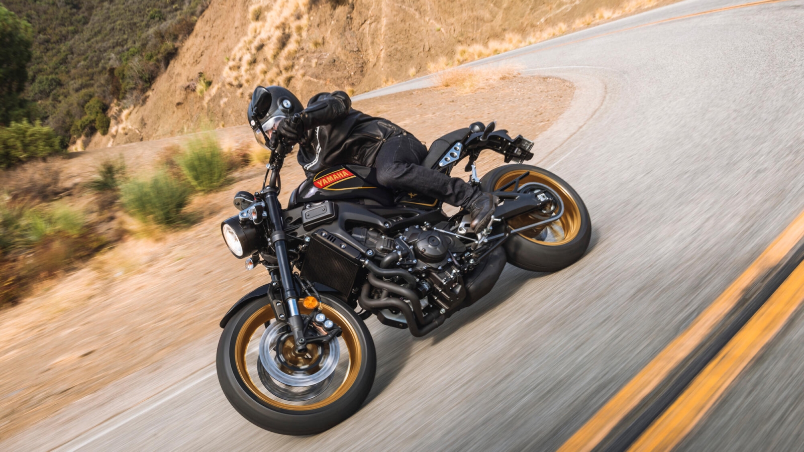 XSR900 SP « Sport Heritage « Mootorrattad « TOOTED « Yamaha keskus