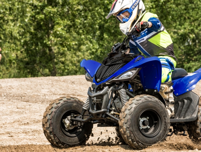 YFM90R (ERIPAKKUMINE) « Sport « Neljarattalised « TOOTED « Yamaha keskus